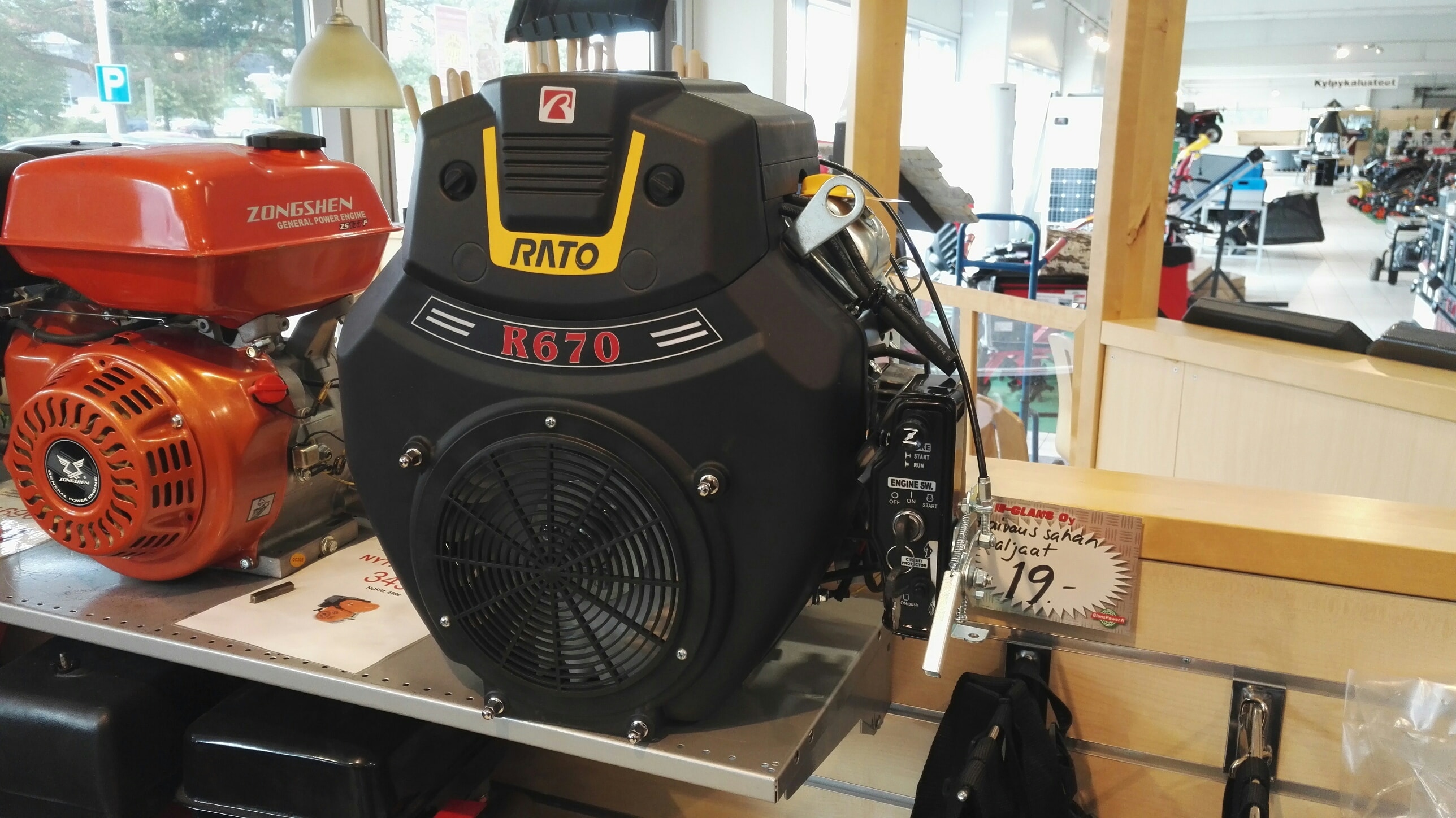 Rato V-Twin R670 paikallismoottori 21 hv