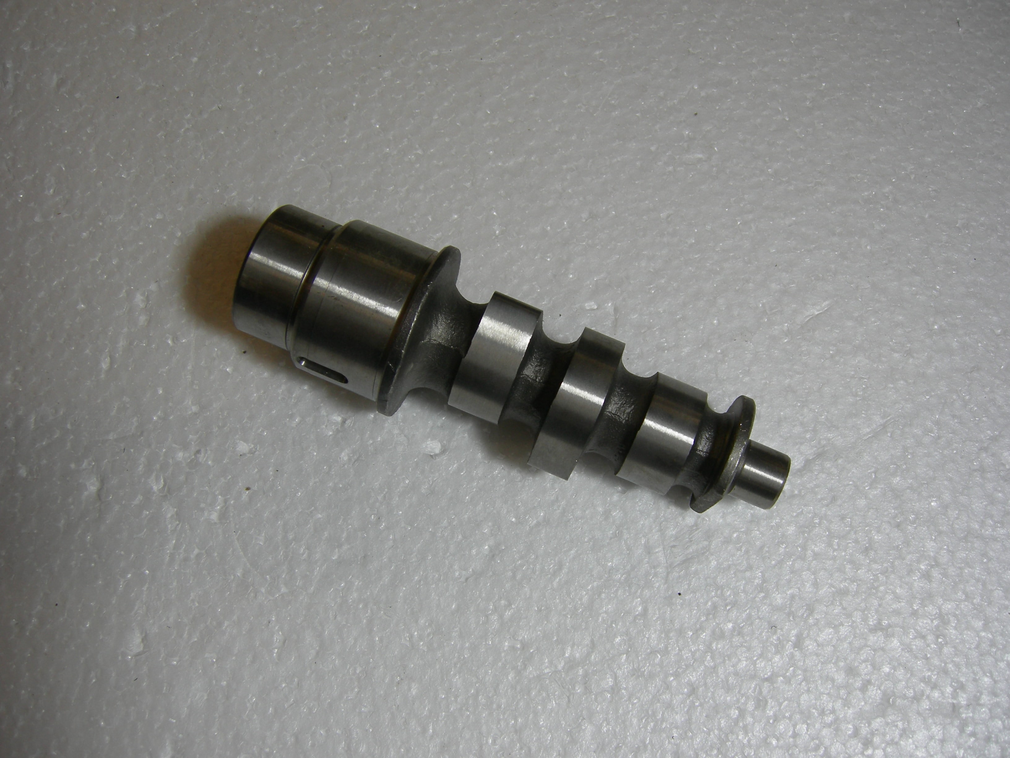 Nokka-akseli - 186FA Dieselmoottori | Diesel-aggregaatit | Kone-Glans