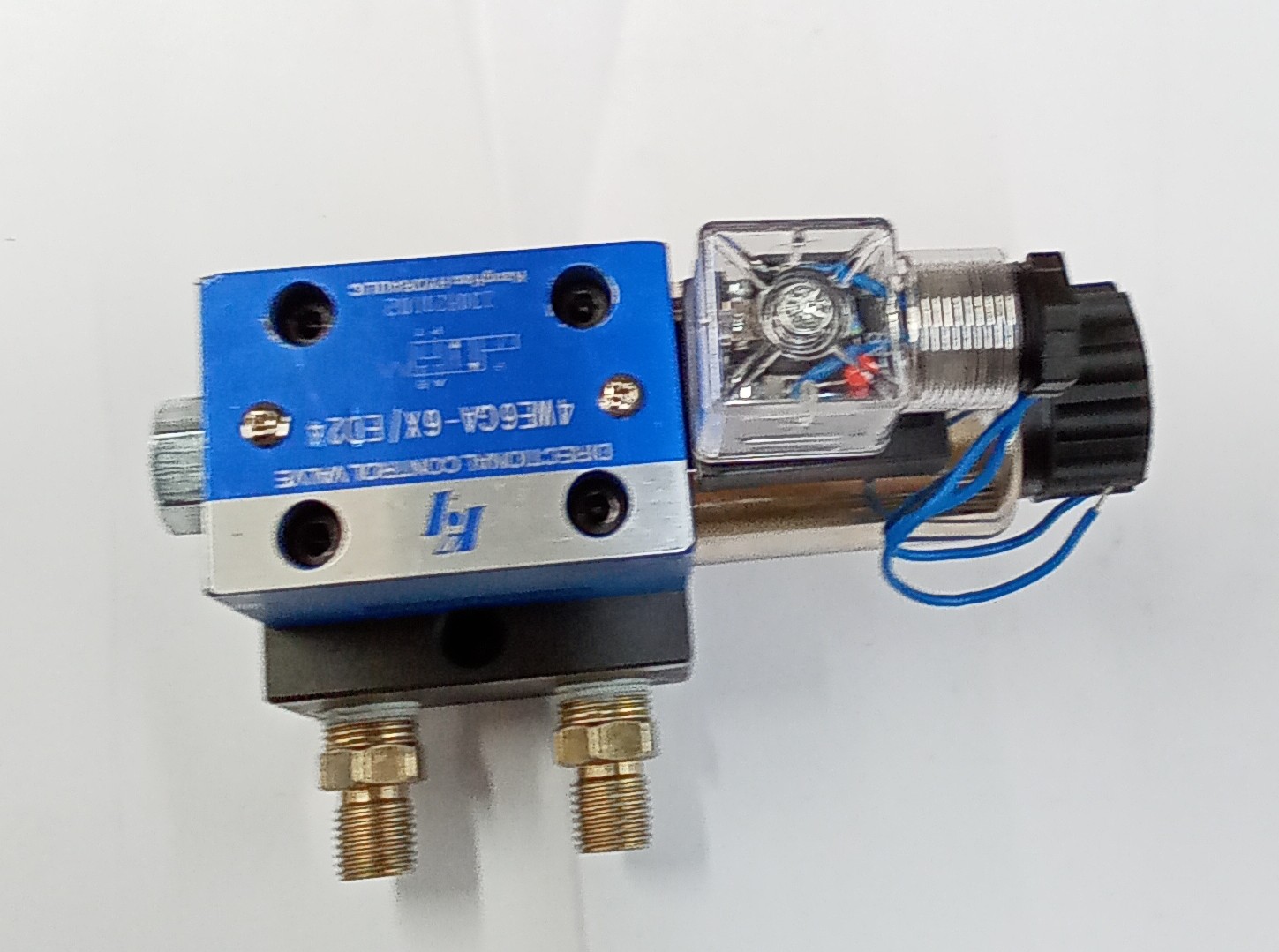 Magneettiventtiililohko 4WE6GA-6X / ED24 - Moonsun MN12 minikaivuri ...