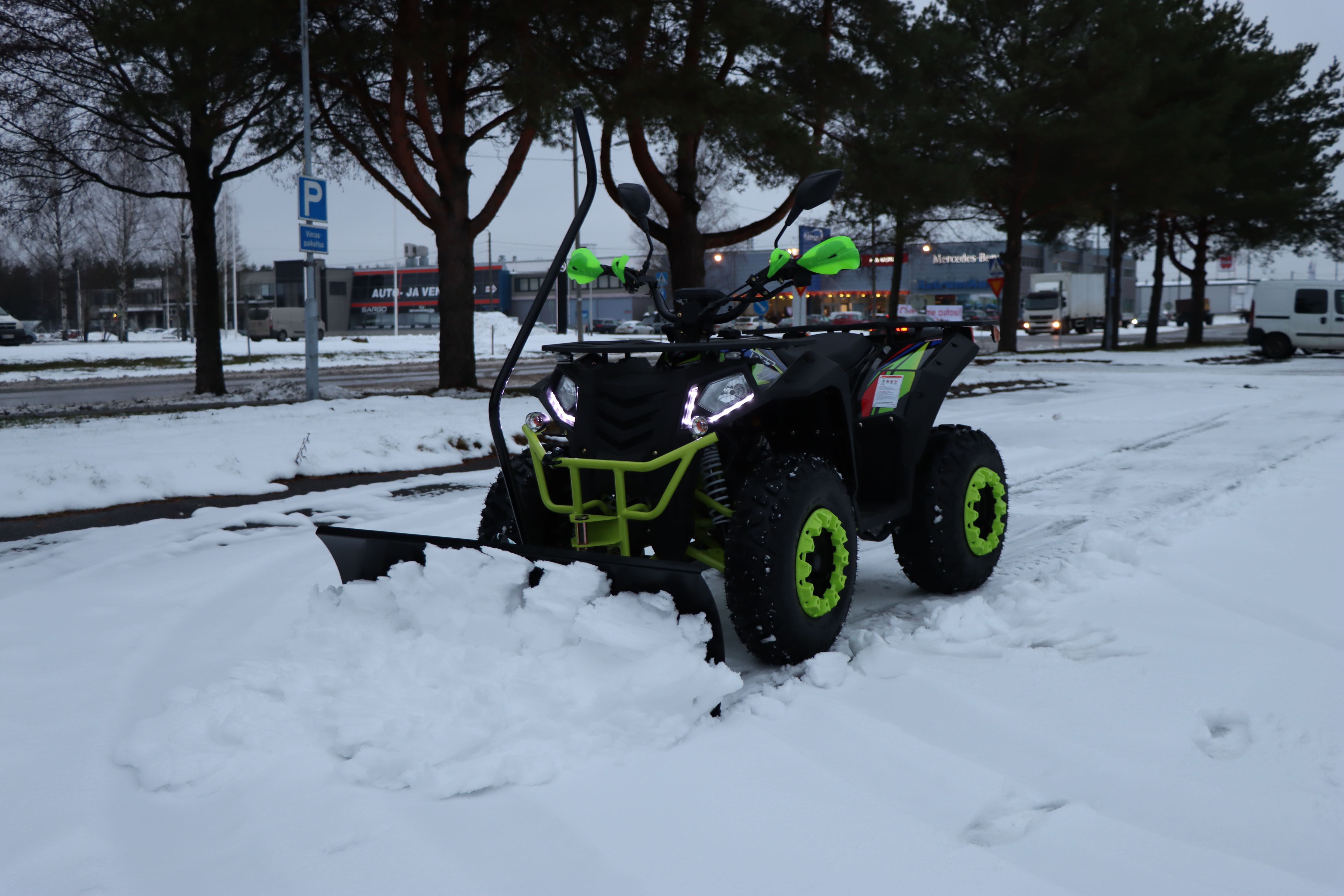 Traktorimönkijä 200 T3B Apollo Orion Commander TALVIPAKETILLA | Apollo ...