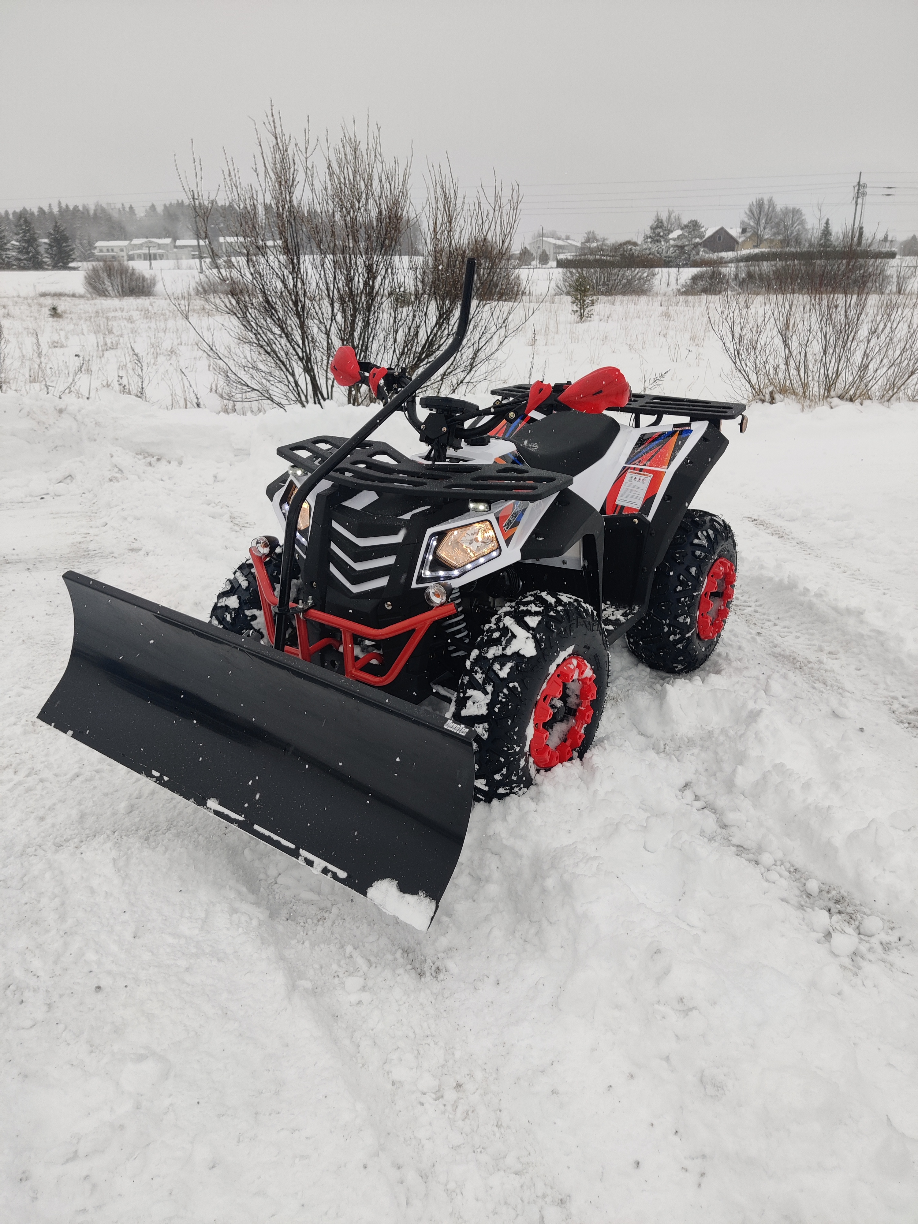 Traktorimönkijä 200 T3B Apollo Orion Commander TALVIPAKETILLA | Apollo ...