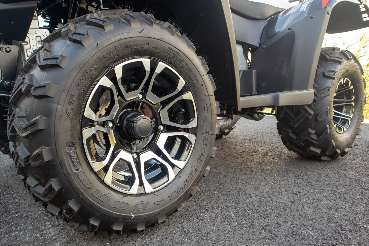 Traktorimönkijä Linhai 320 Promax EFI T3B All Inclusive -paketilla ...