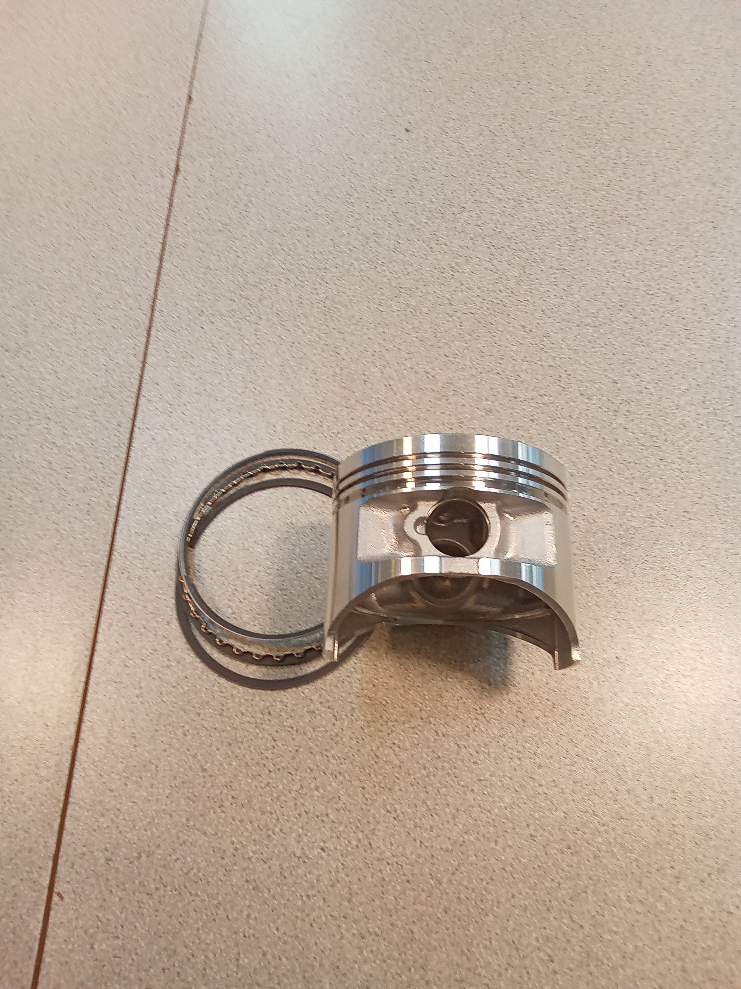 Mäntäsarja - 185F moottoriin | Varaosat | Kone-Glans